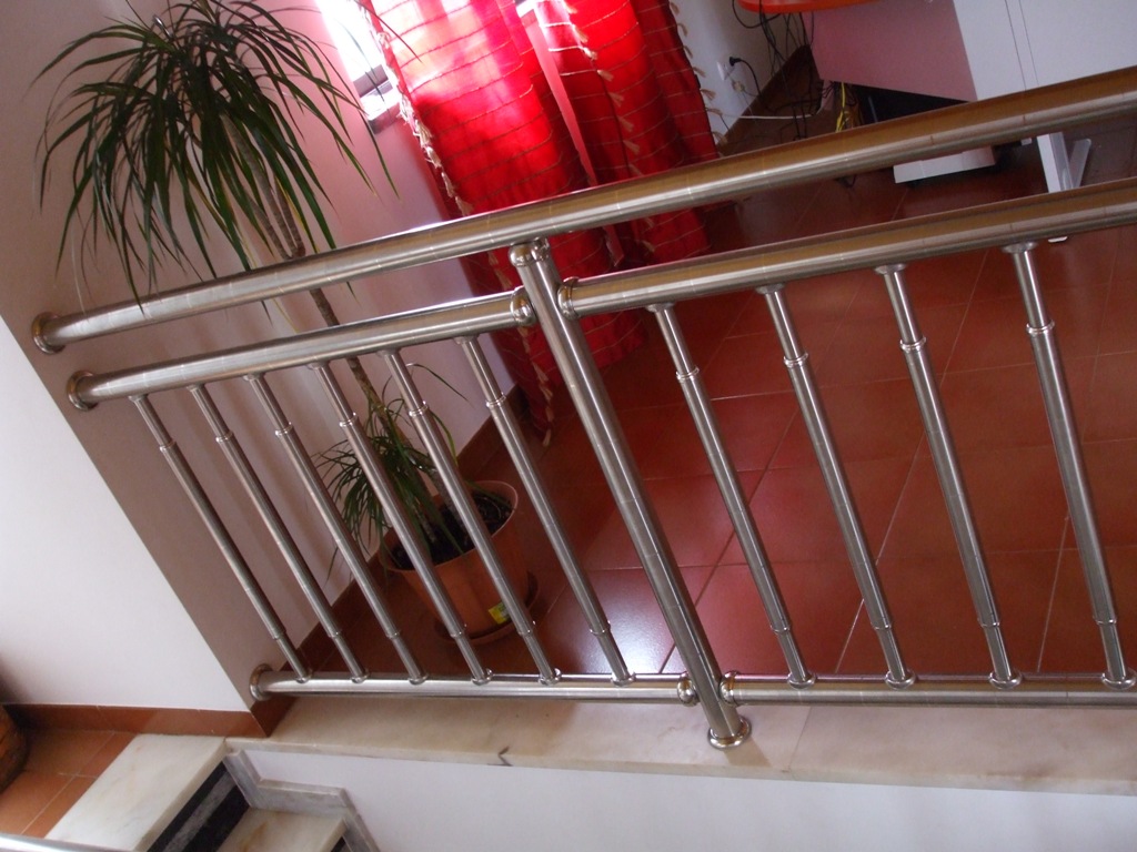 Inox